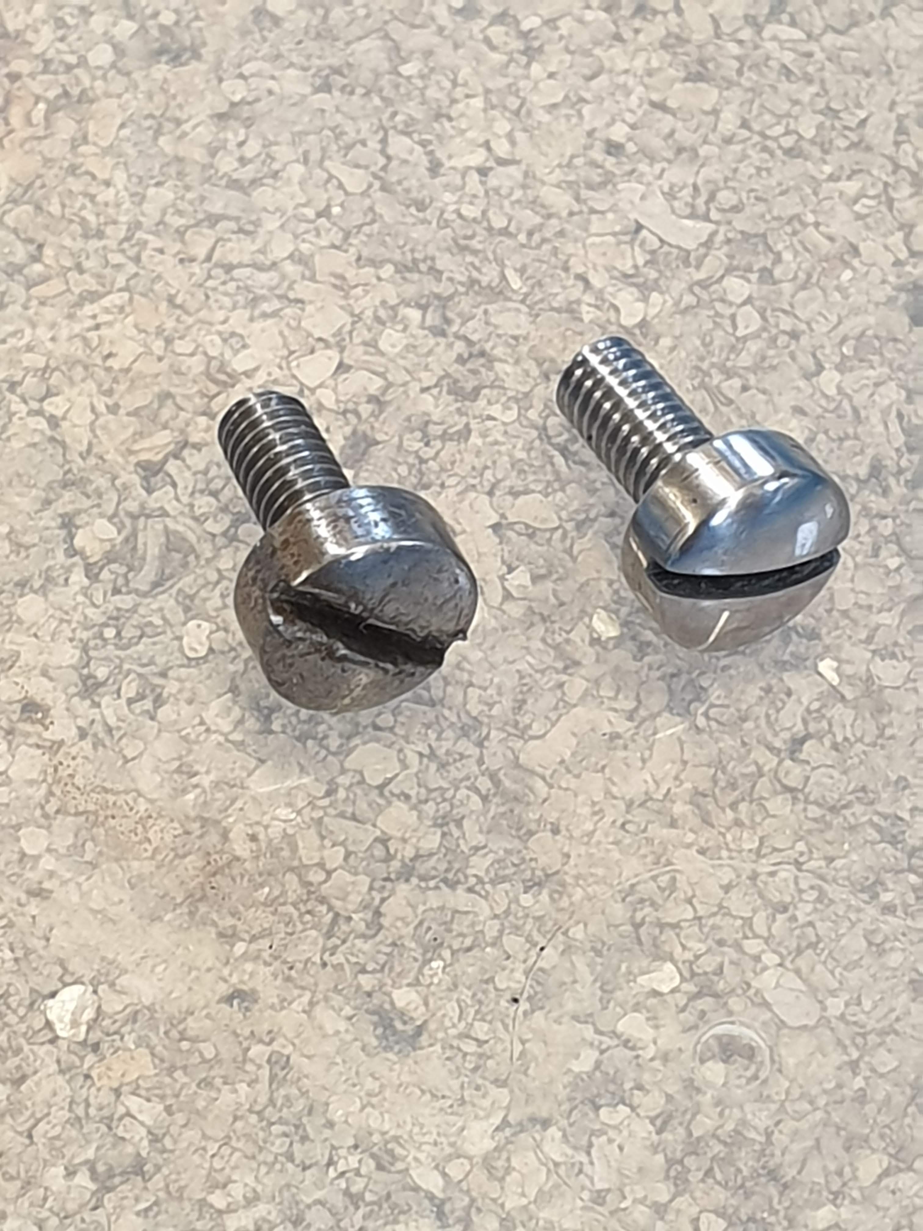 Replacing a missing screw – Mark Baird Clocks
